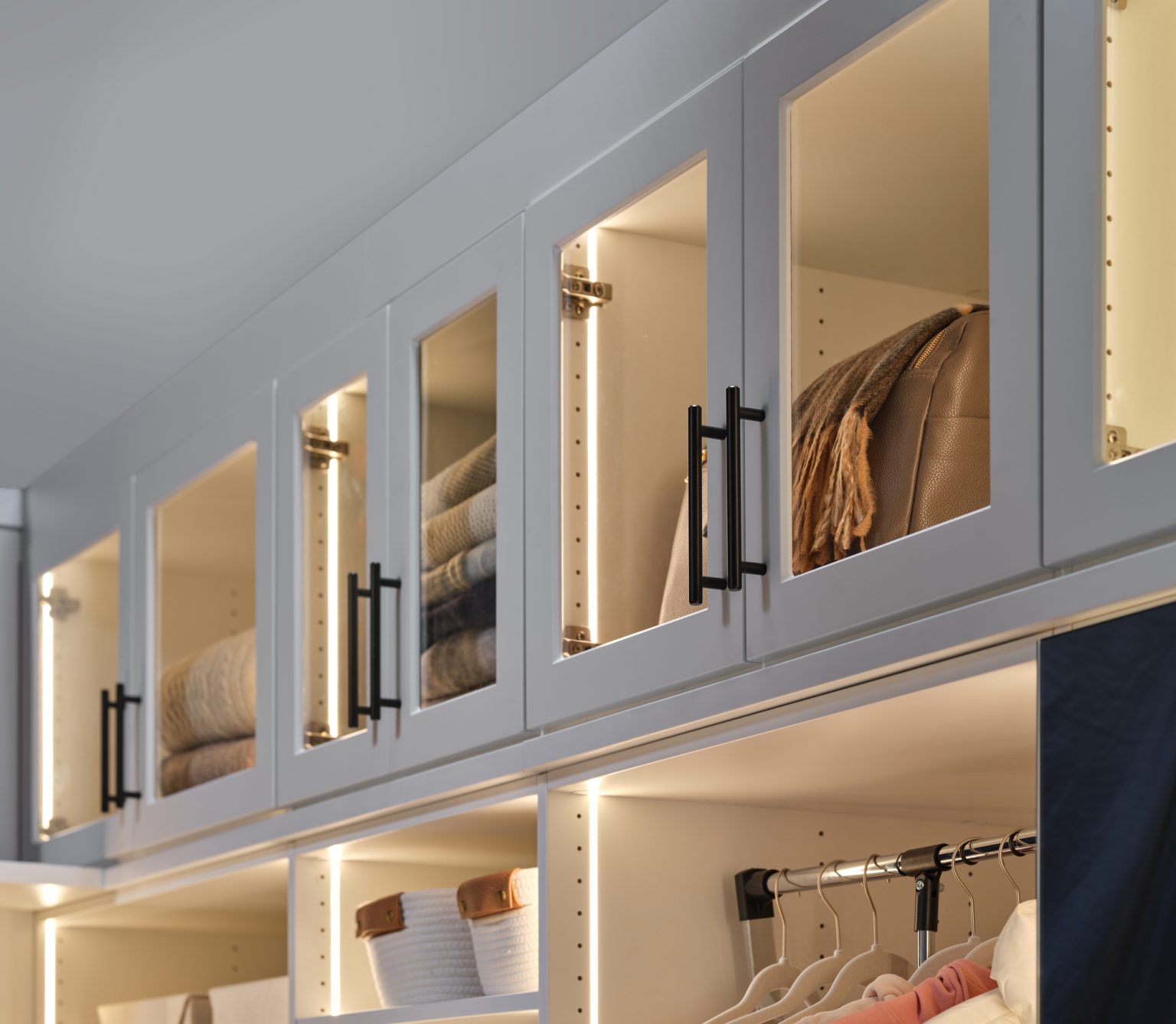 Boutique Closet | Arctic White & River Rock | Inspired Closets
