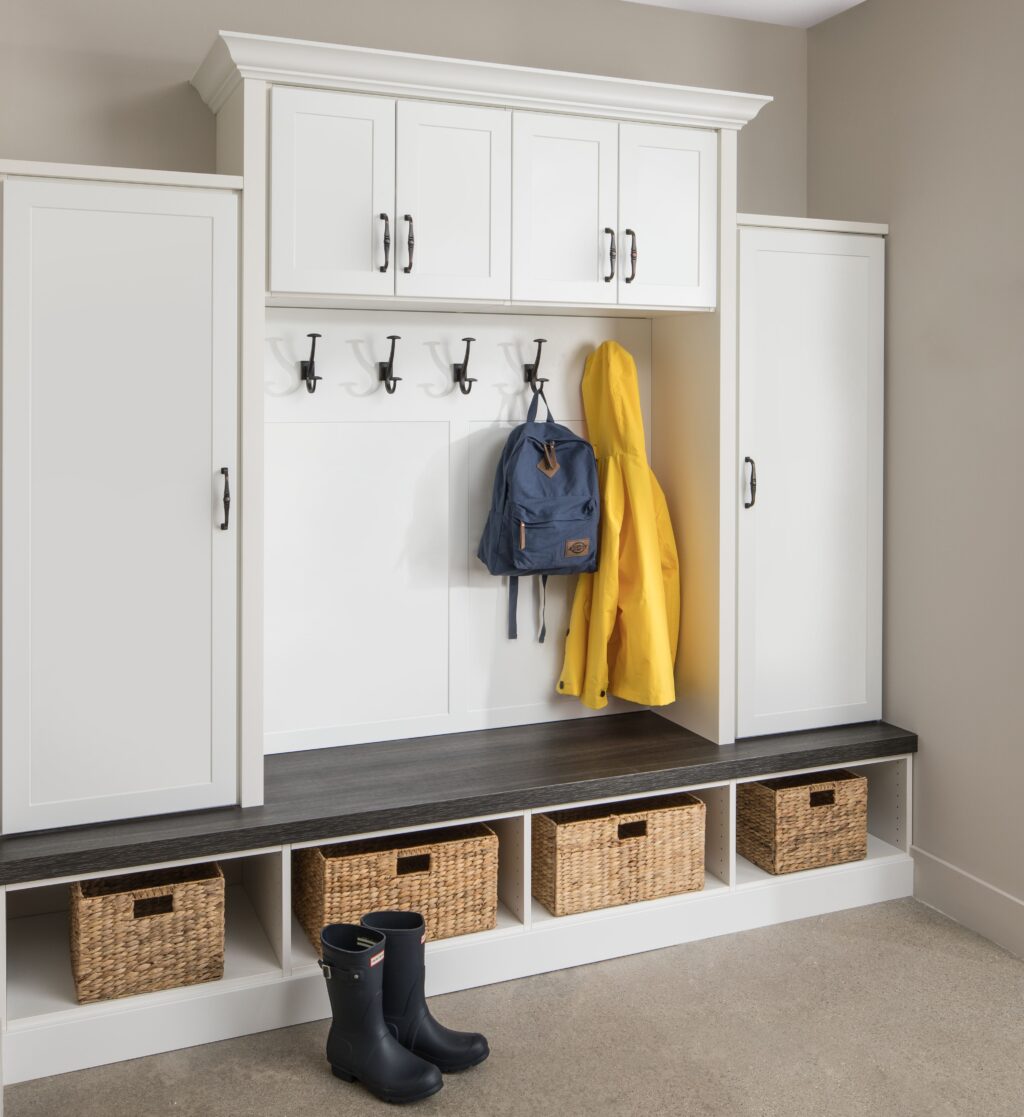 Custom Entryway Storage & Mudroom Solutions | Inspired Closets